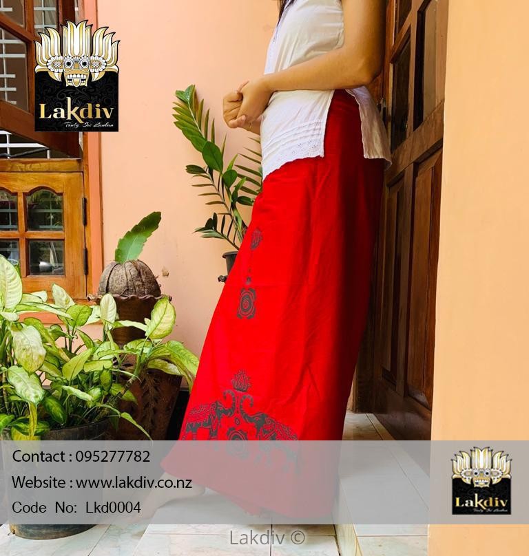 Traditional Sri Lankan Lungi - Lakdiv